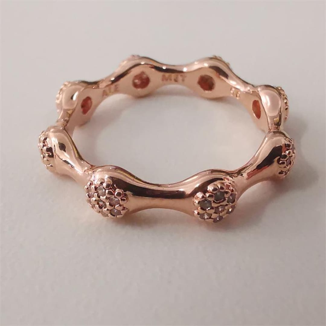 Pandora Sparkling Pavé Modern Love Pod Ring - Etsy