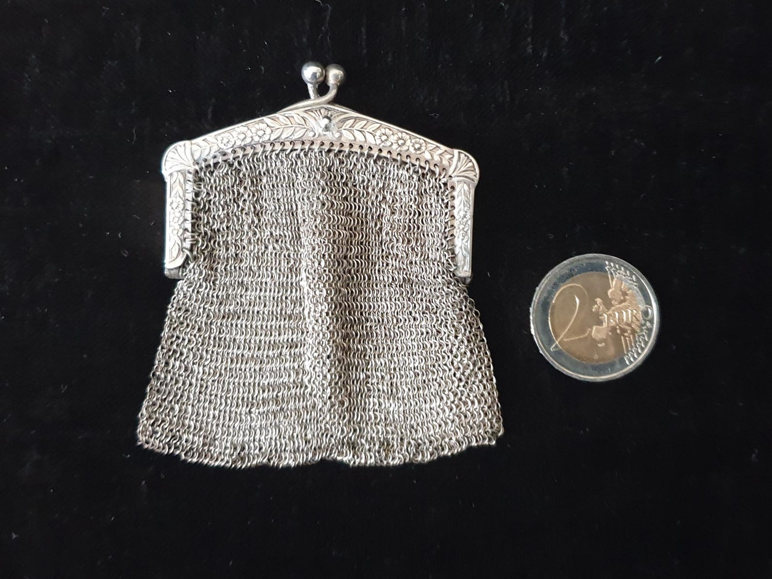 Vintage Silver Coin Purse With Rectangular Floral Clutch Frame and Two ...