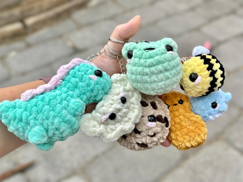 Cute Crochet Keychain, Mini Dino, Frog, Bee, Dumpling, Cookie, Chicken ...