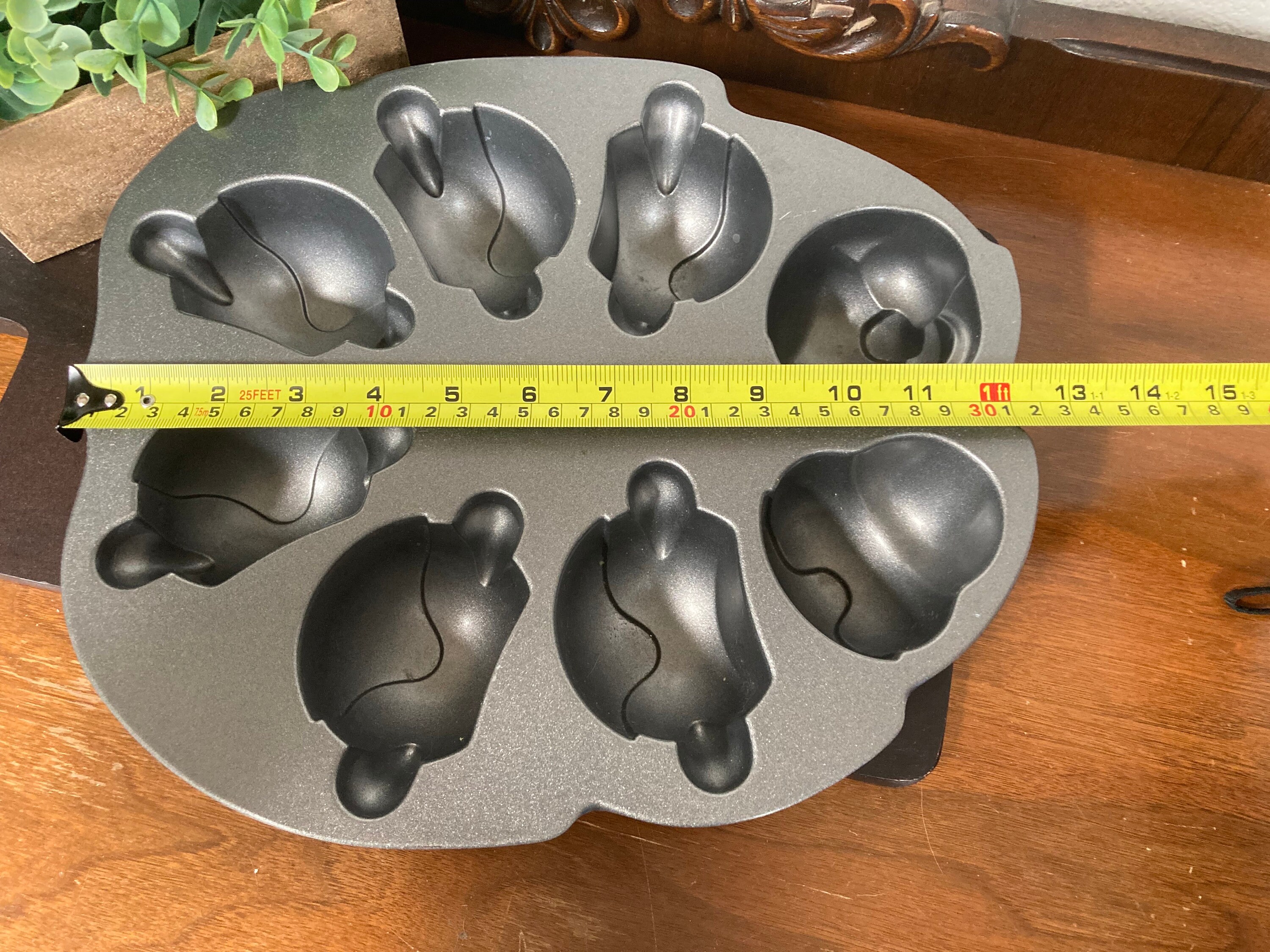 Nordic Ware Caterpillar Cakelet Pan, Heavy Cast Aluminum Cake Pan, Made ...