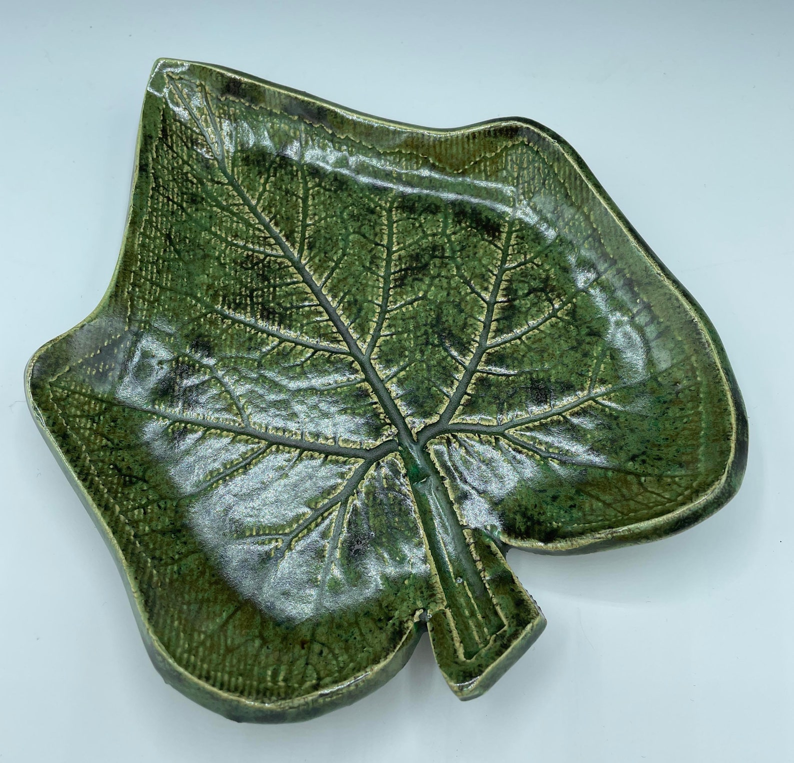 Ceramic Leaf Plates - Etsy