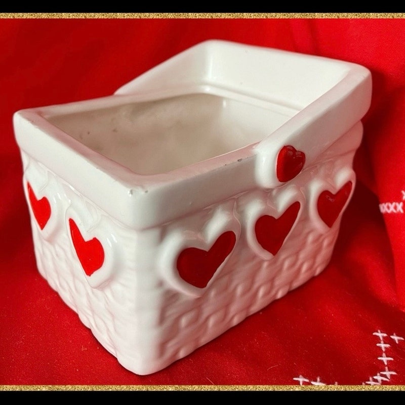 Valentine Planter - Etsy