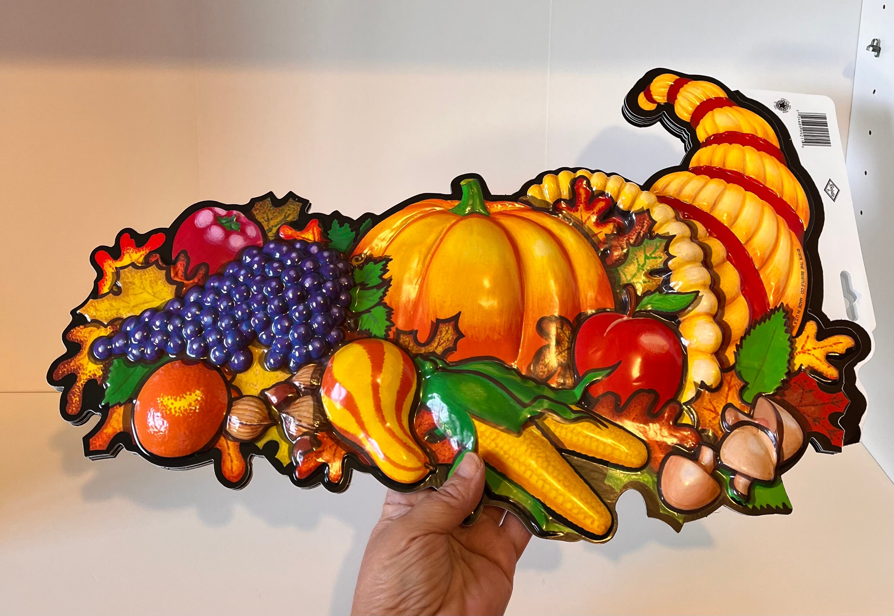 Beistle 3D Injection Molded Plastic Holiday Thanksgiving Cornucopia ...