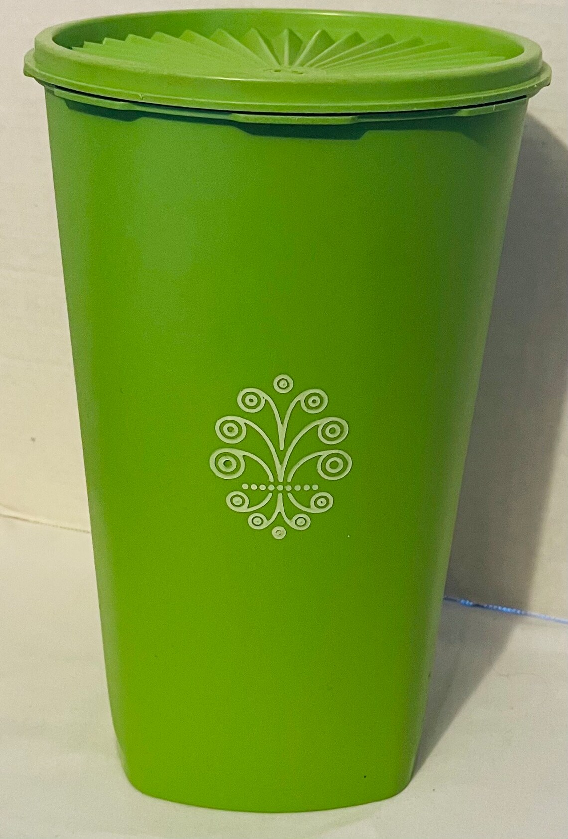 Vintage Tupperware 1222 - 3 Lime Green - Apple Green Tall Tapered ...