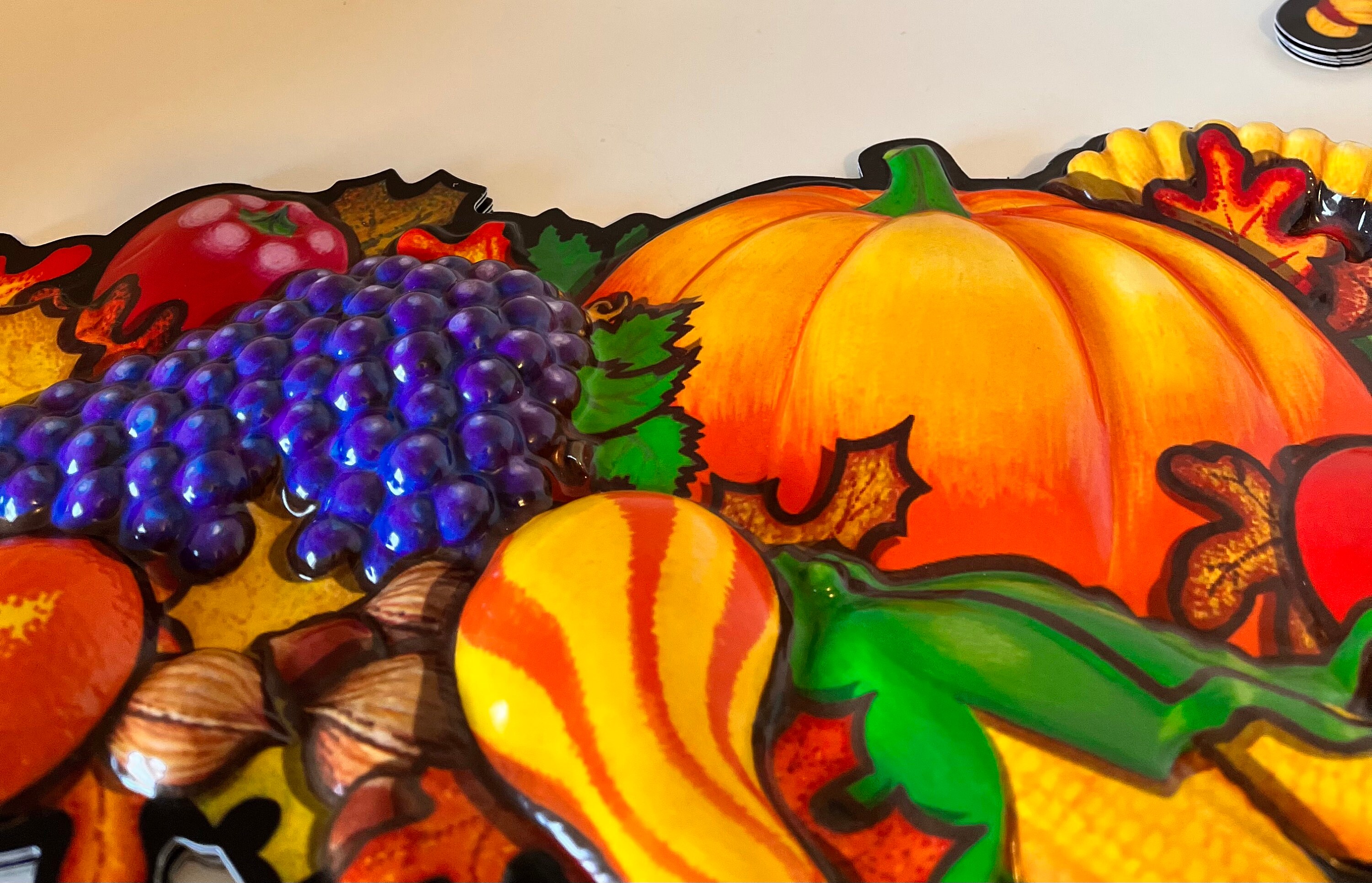 Beistle 3D Injection Molded Plastic Holiday Thanksgiving Cornucopia ...