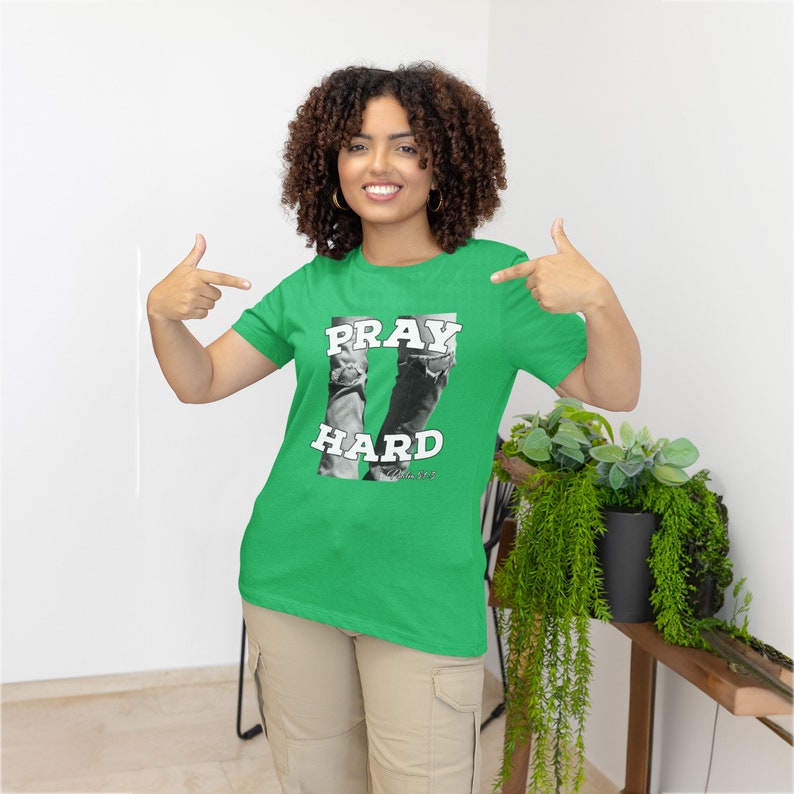 Pray Hard Worn Knees, Pastor Gift, Mens Gift, Unisex Prayer Shirt ...