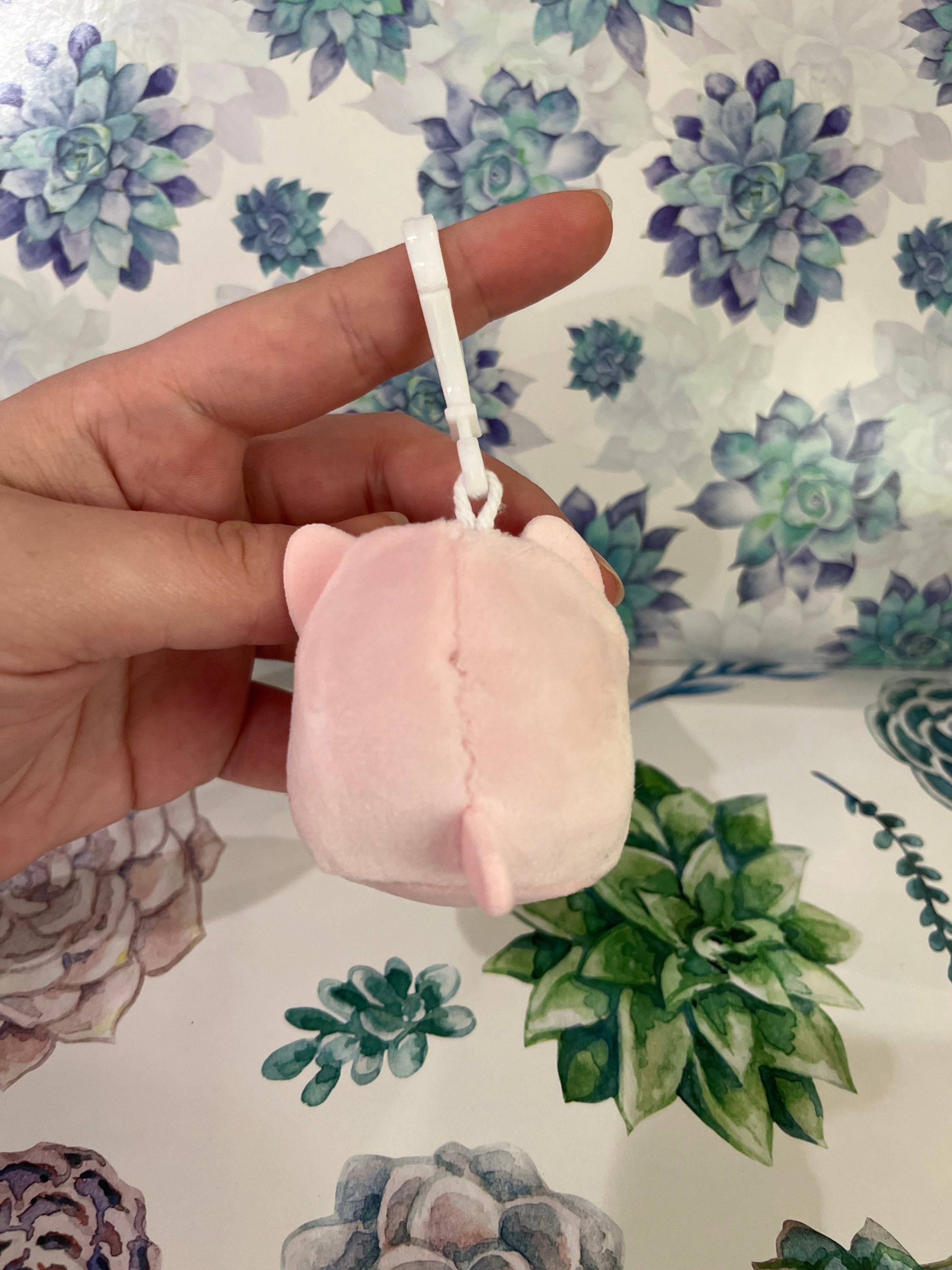 Laura the Cat Squishville 2 Custom Clip - Etsy