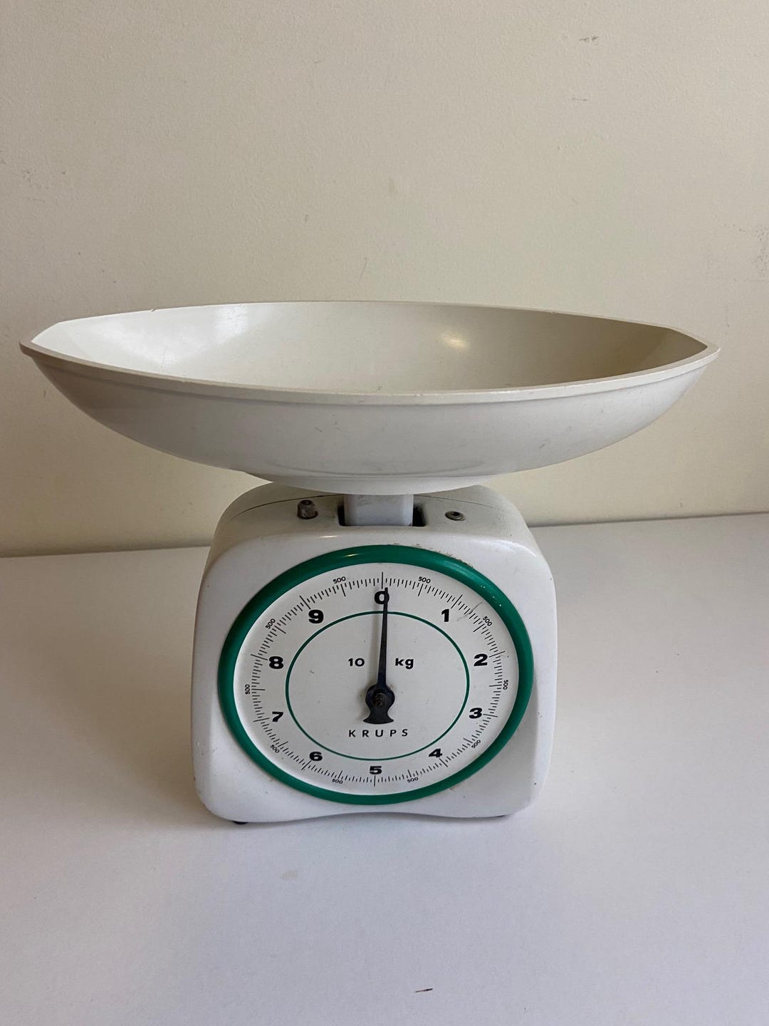 Jufhamvintage- Vintage Krups Kitchen Scale - 50s Enameled Scale - Etsy