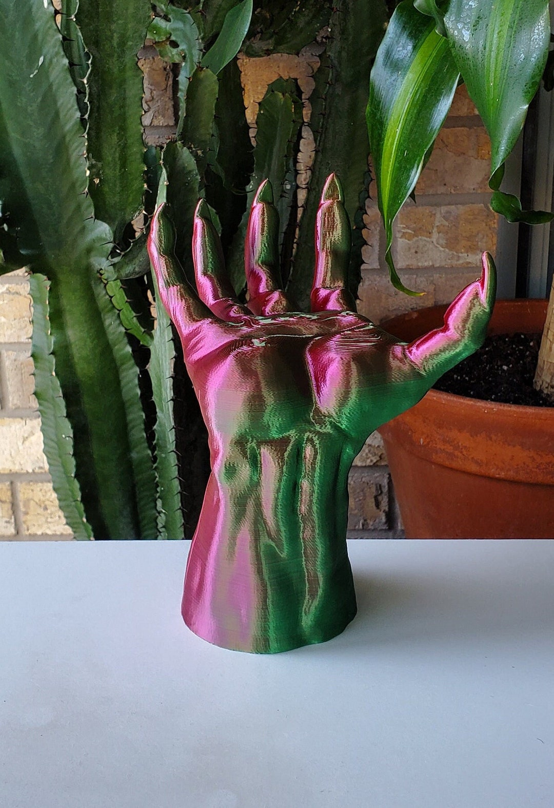 Monster Hand Ring Holder 3D Printed Demon Hand Sculpture Halloween ...