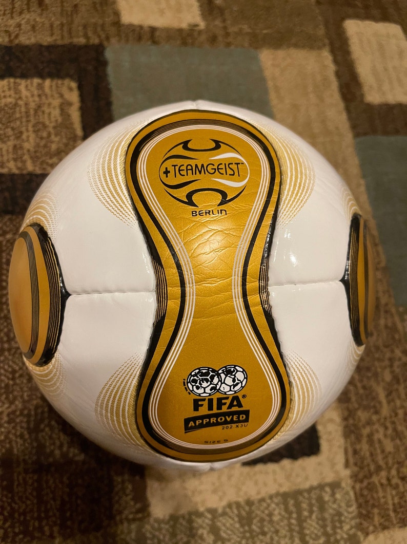 Teamgeist 2006 Deutschland Endrunder Fußball WM Fußball Spielball Größe ...