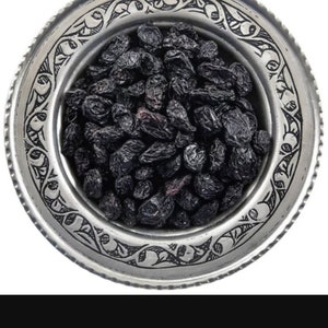 Organic Dried Black Turkish Raisins No Additives or Preservatives 100g ...