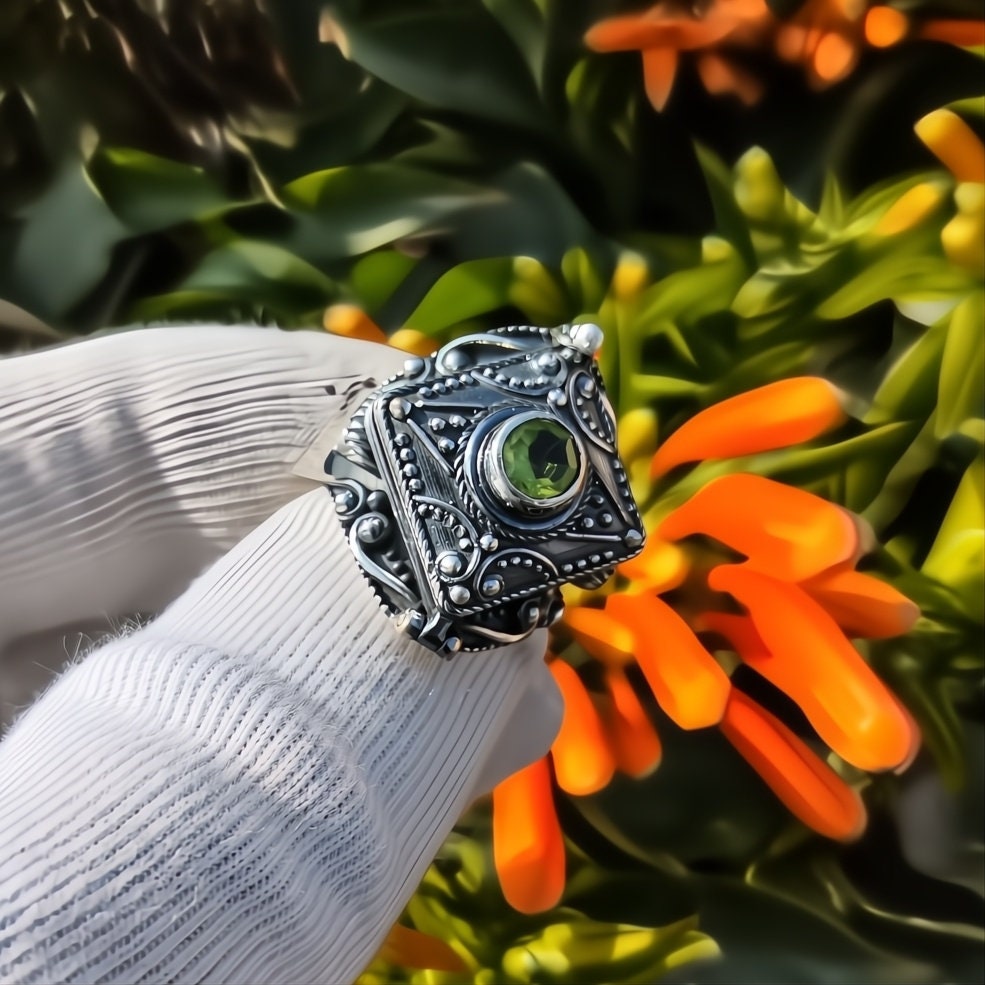 Poison Ring, Adjustable Ring, Black Onyx, Round Gemstone, Pill Box Ring ...