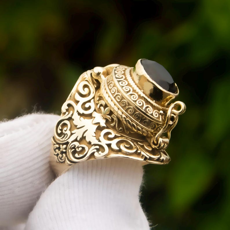 Poison Secret Compartment Statement Ring Locket Pear Medieval Hidden ...