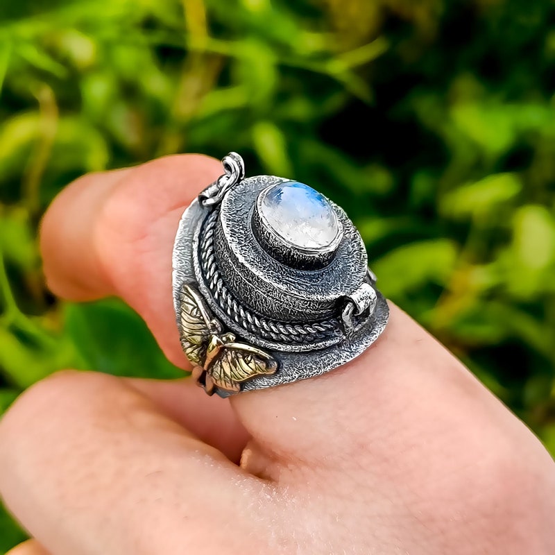 Poison Ring - Etsy