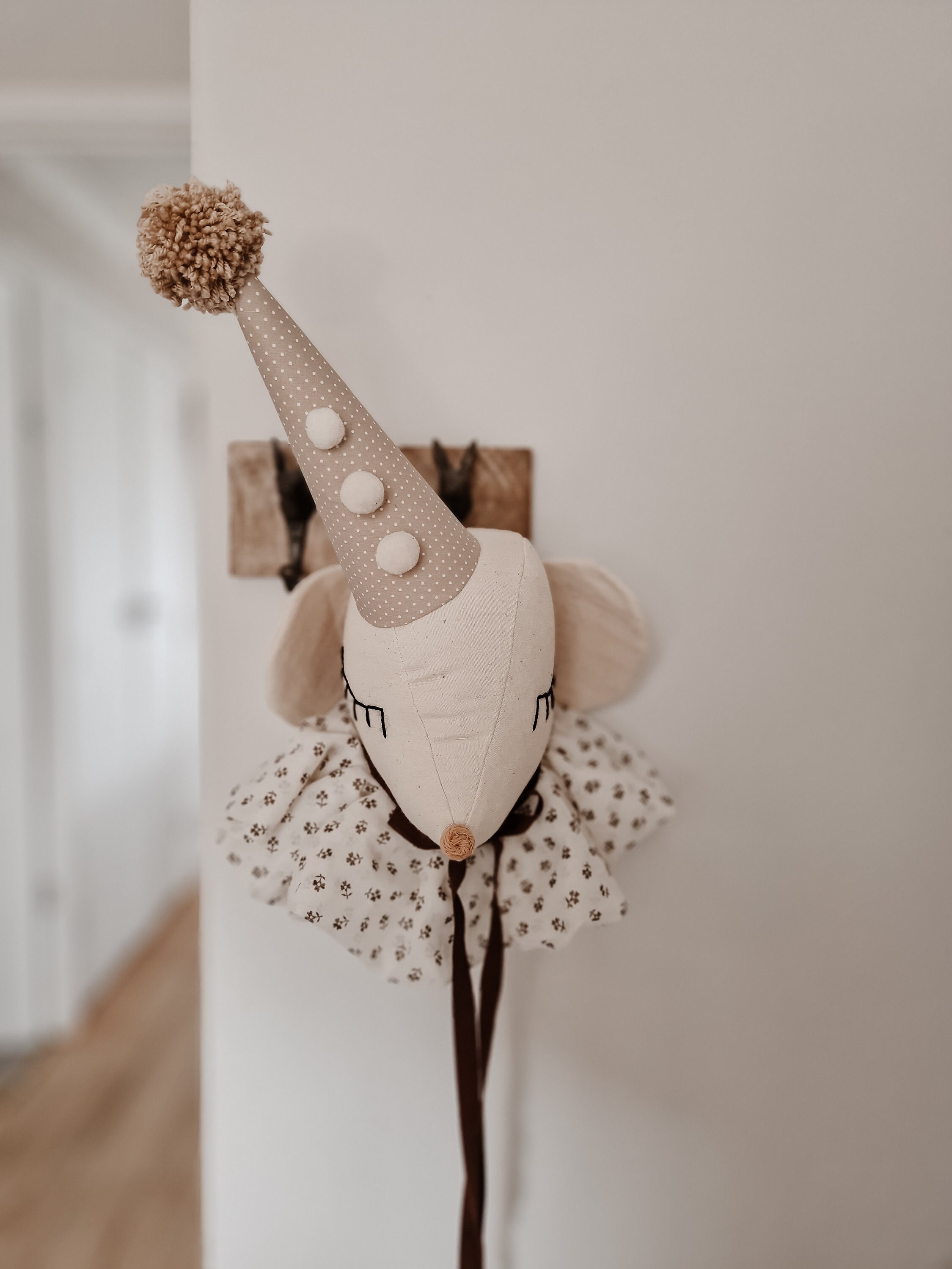 Circus Mice Hanging Wall Art, Mouse Nursery Decoration, Animal Head ...