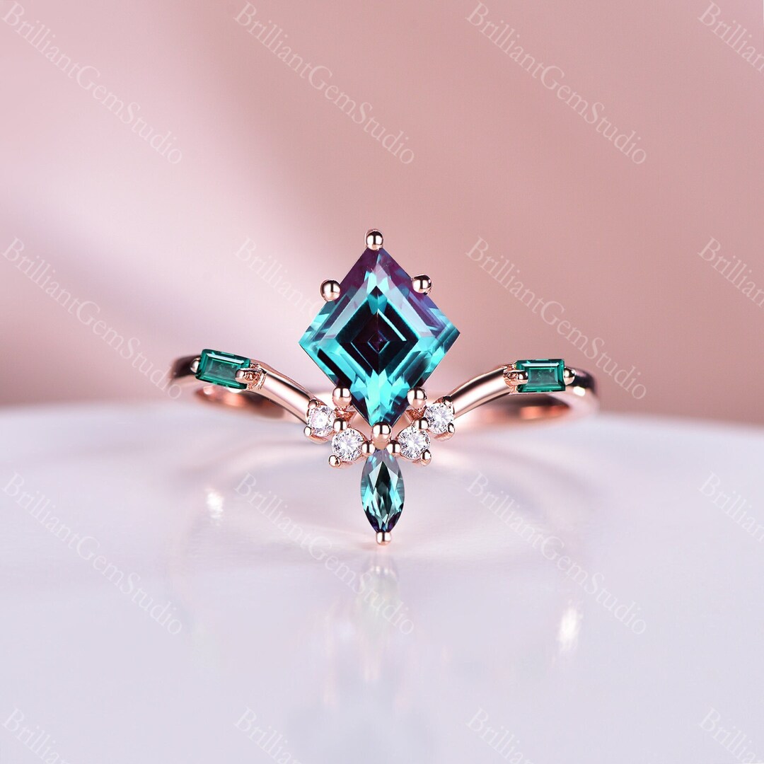 Rhombus Alexandrite Ring Sterling Silver Kite Engagement Ring for Women ...
