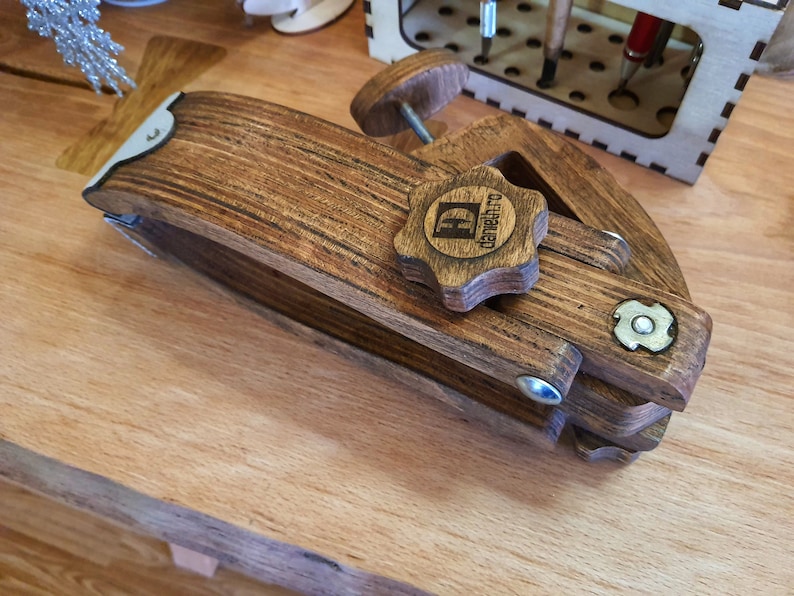 Leather Tool Stitching Pony - Stitching Clamp for Leatherwork - Leather ...