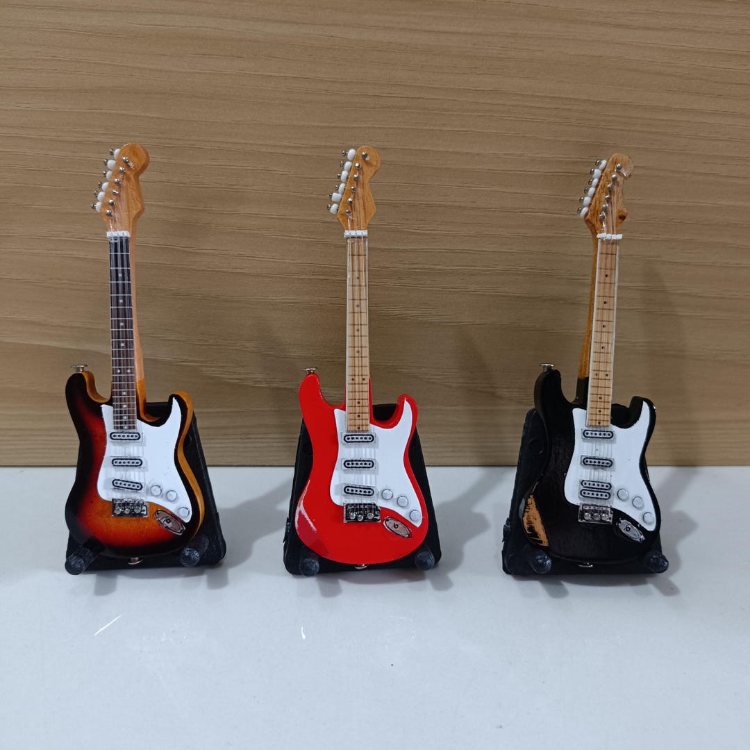 Miniature Guitars Wooden Scale 1/12 Display From Action Figure Scale 1/ ...