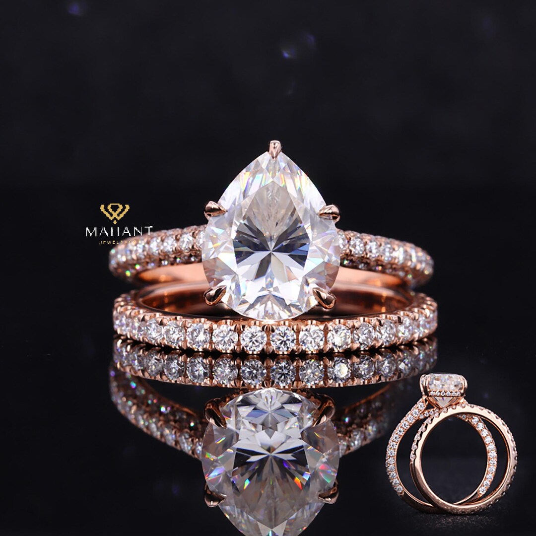 Pear Cut Lab Grown Diamond Bridal Set, Rose Gold Dainty Wedding ...