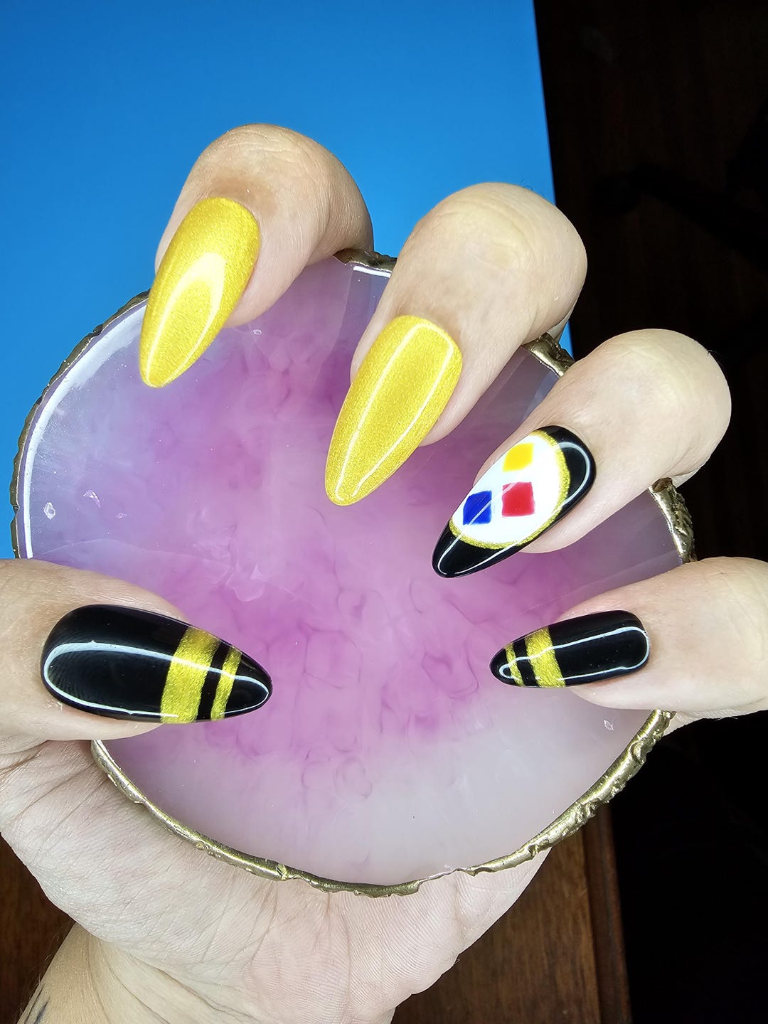 Pittsburgh Steelers Fan Nails | Steelers Spirit Press-ons | Black and ...