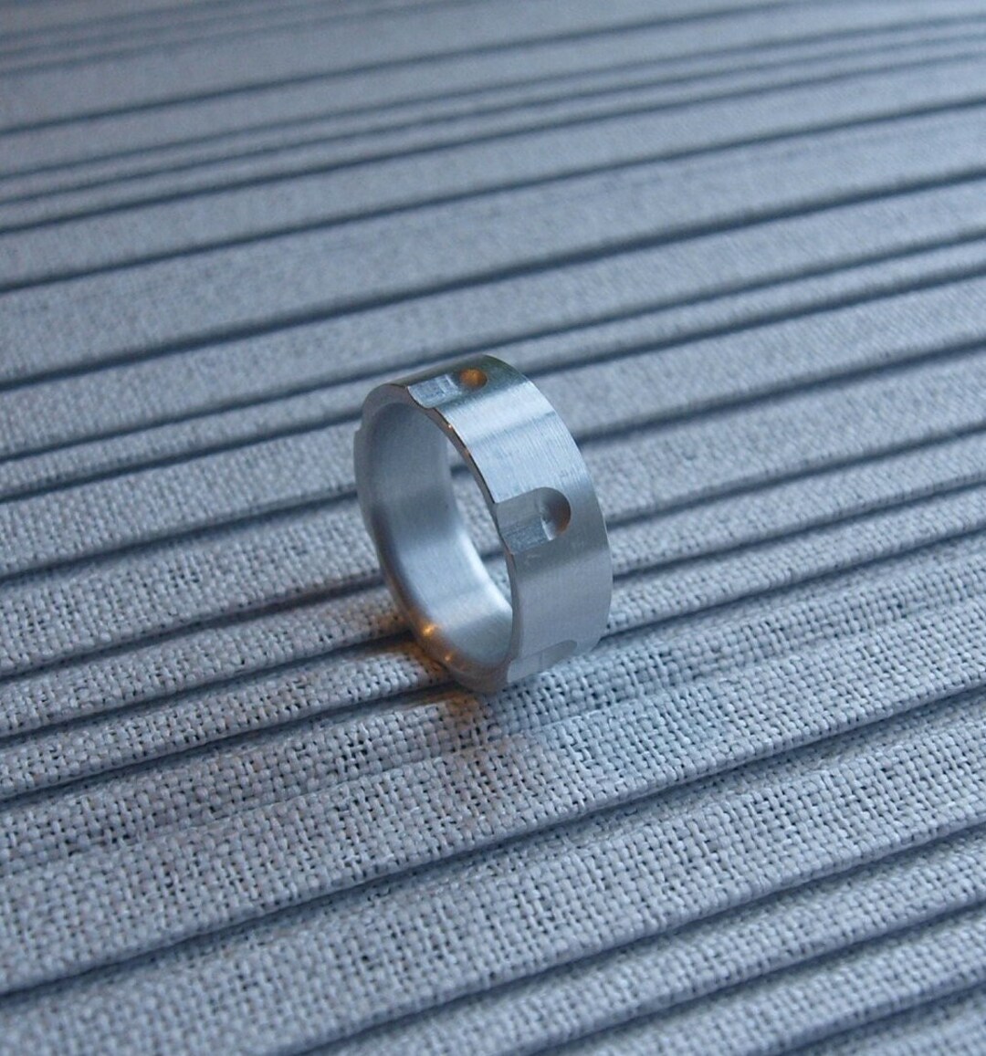 Revolver Ring, Revolver Inspired Ring - Etsy