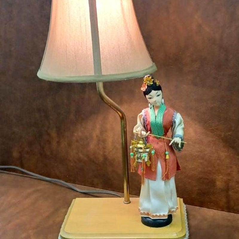 Geisha Lamp - Etsy