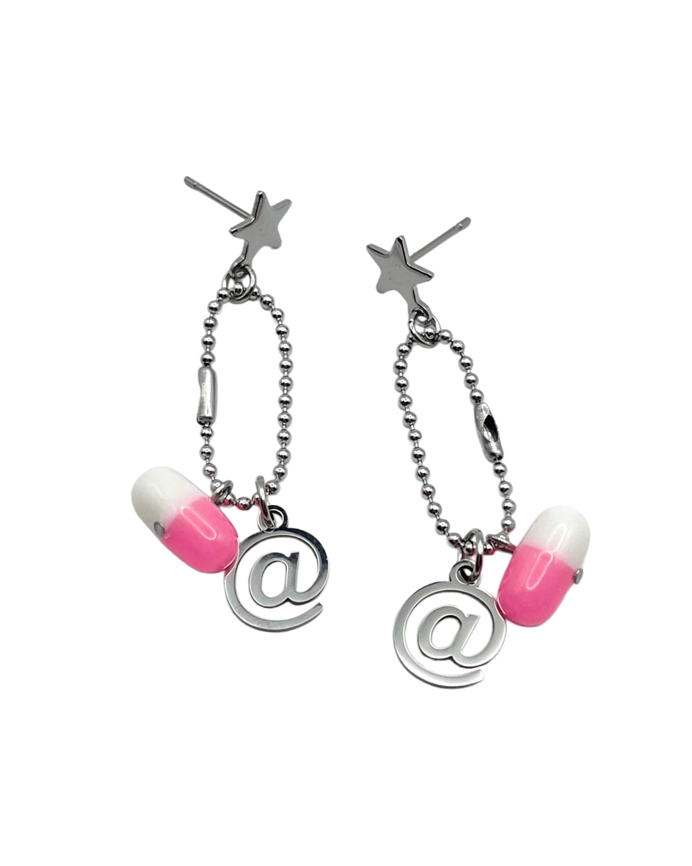 Cybercore Y2k Star Earrings With Neon Pink Pill Charms, Cute Mcbling ...