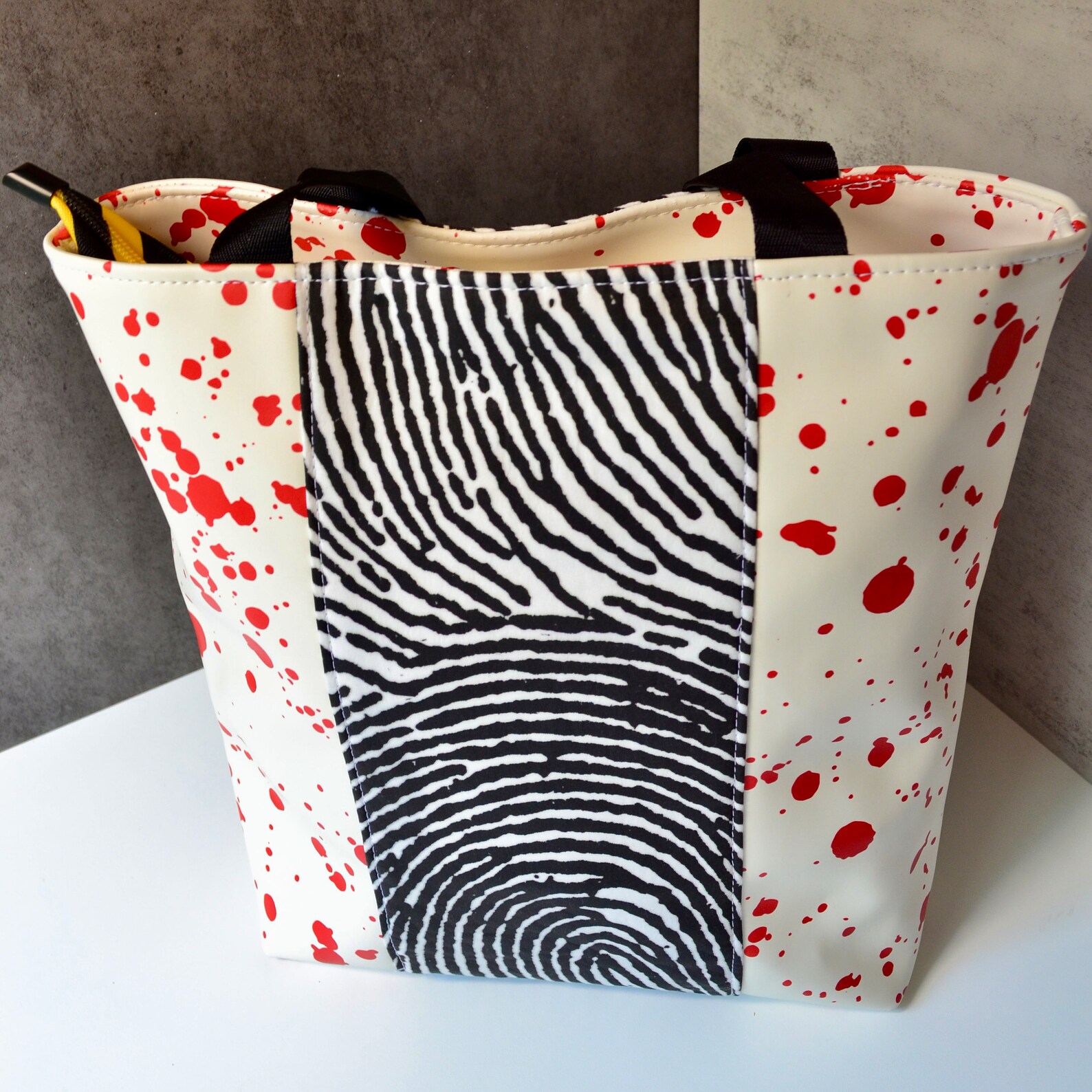 True Crime Tote Bag Unique Bag for Halloween Tote Bag Medium Bag for ...