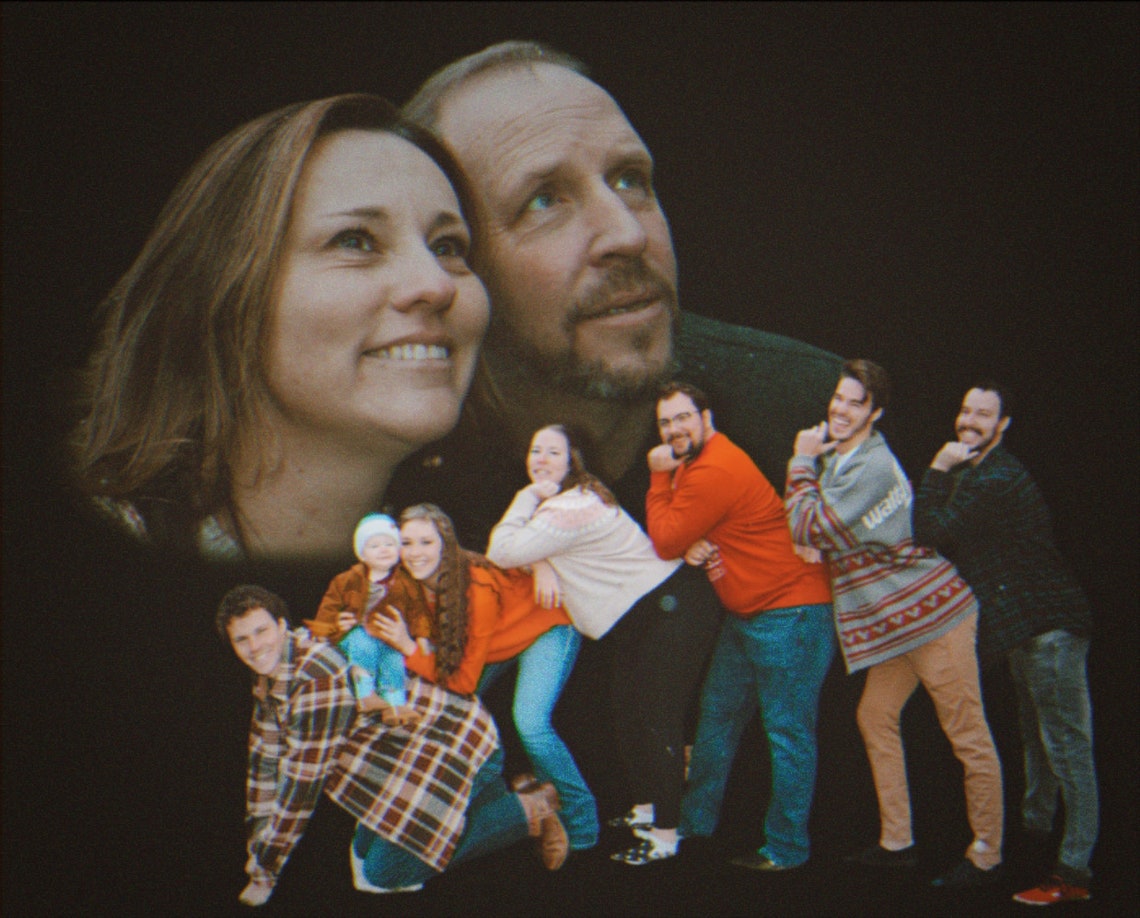 Custom 80s/90s Awkward Family Portrait - Etsy