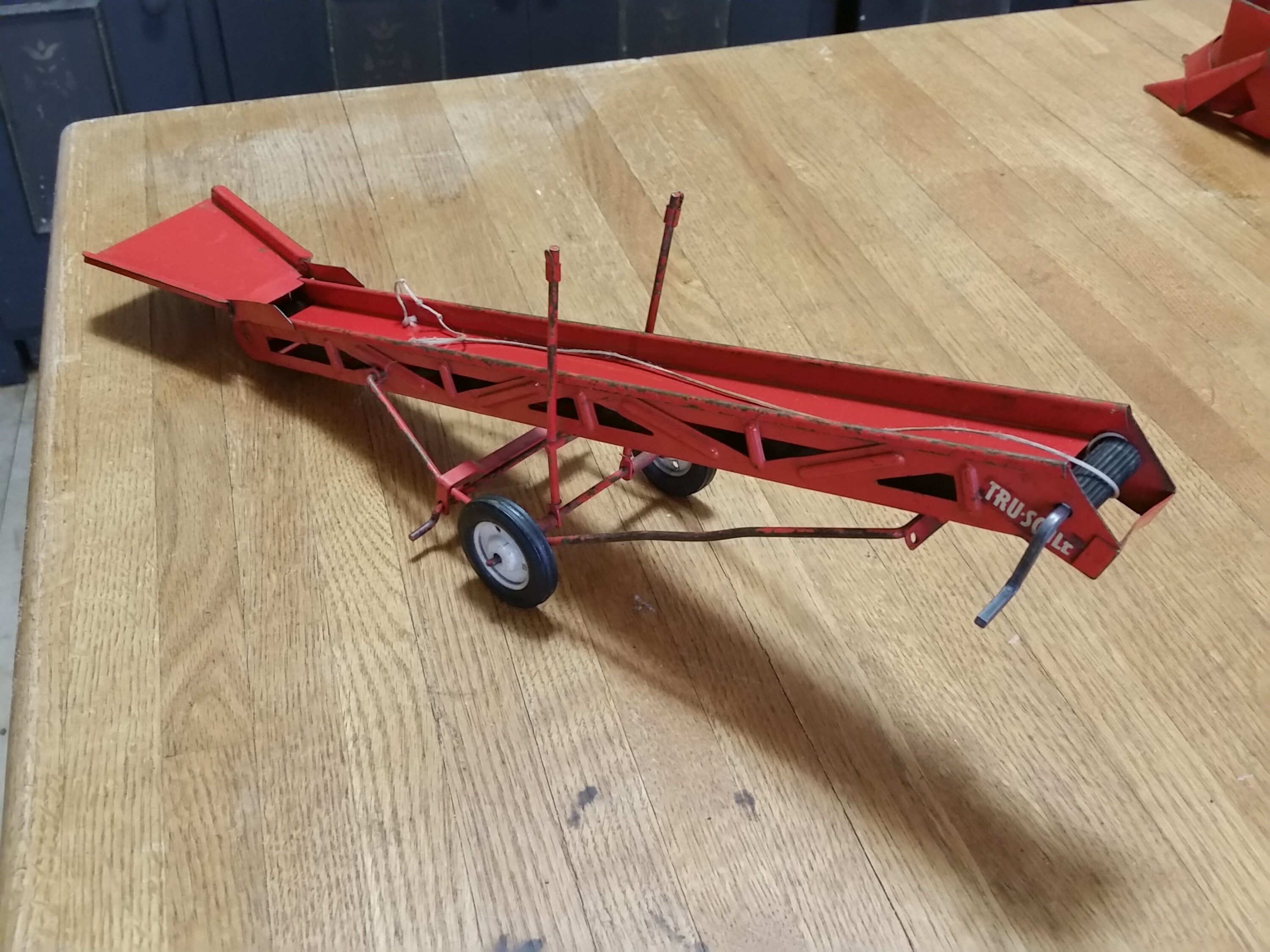 Tru Scale Vintage 1950's Hay or Grain Elevator Farm Toy, Pressed Steel ...