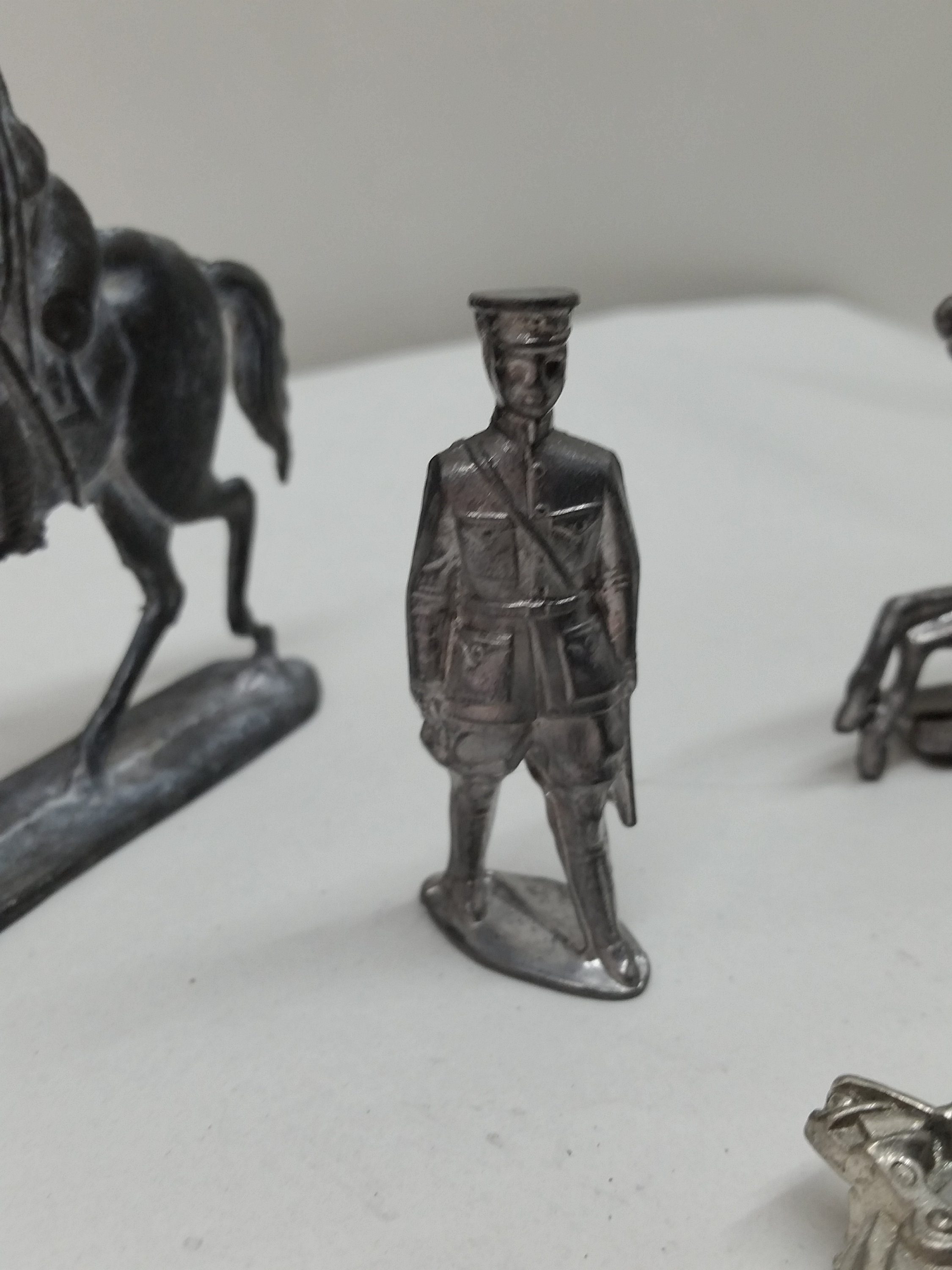 Antique Lead Soldiers & Accessories Toys, Lead Soldiers, Lead Military ...