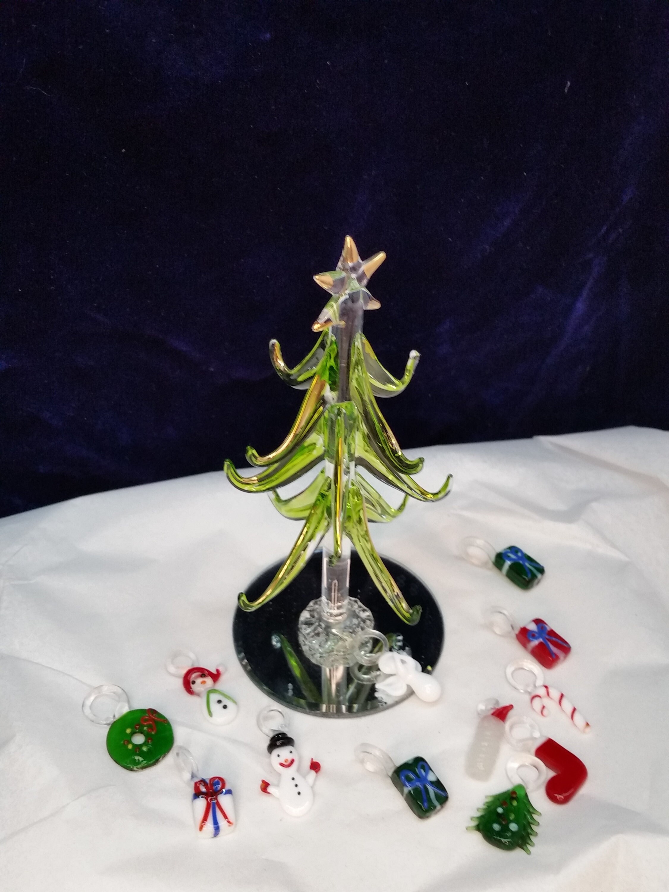Art Glass Tree With Glass Ornaments Vintage Art Glass Lampwork ...
