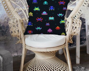 Cute Pixel Robots - Etsy