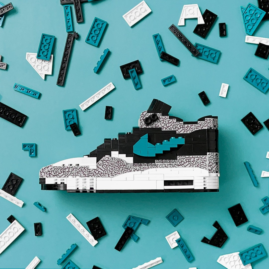 AM1 Atmos Jade Cement Sneaker Building Blocks Handcrafted 350 Pieces ...