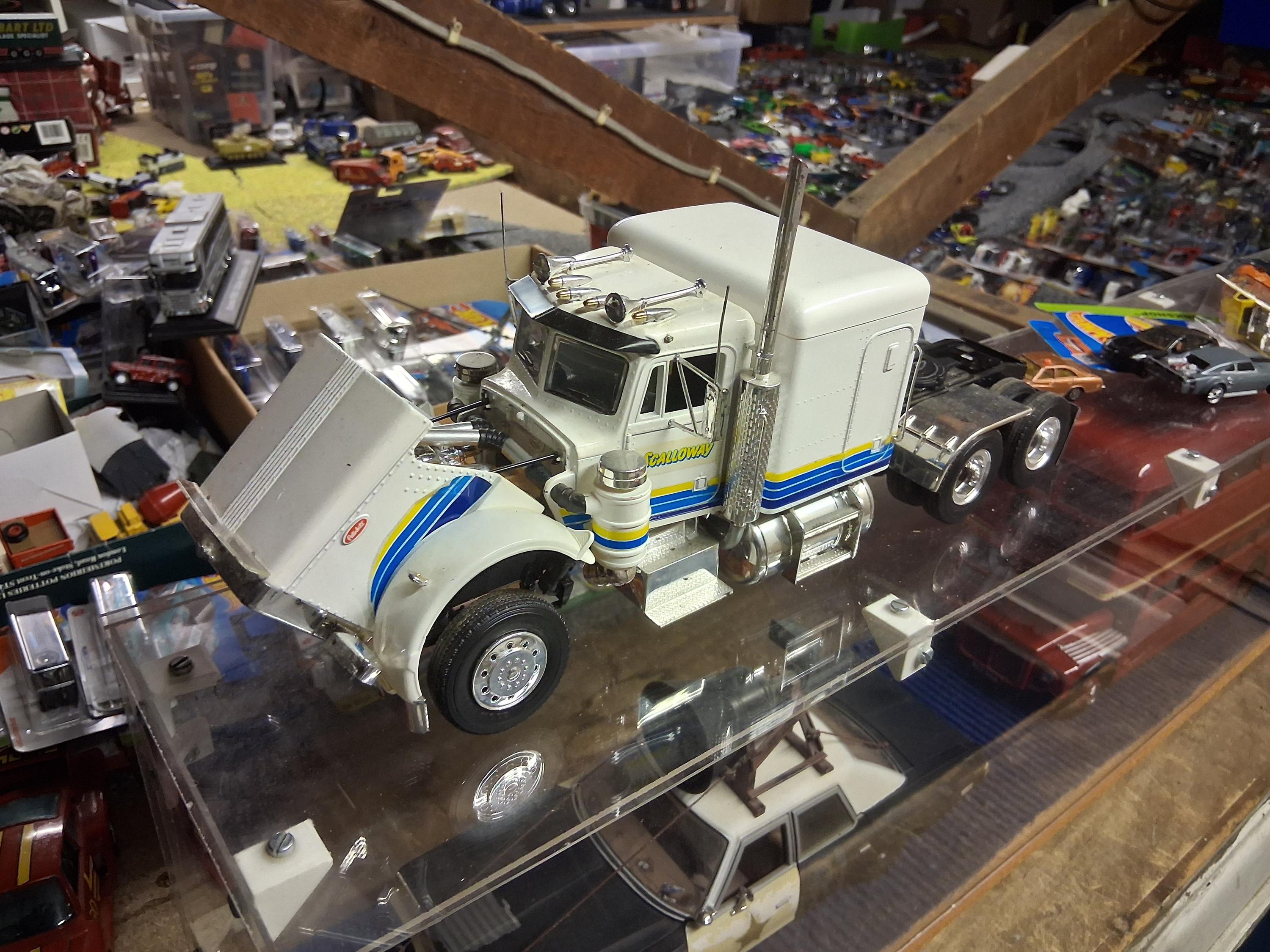 Revell Metal Peterbilt Classic Peterbilt 359 Truck Classic Revell 1:24 ...