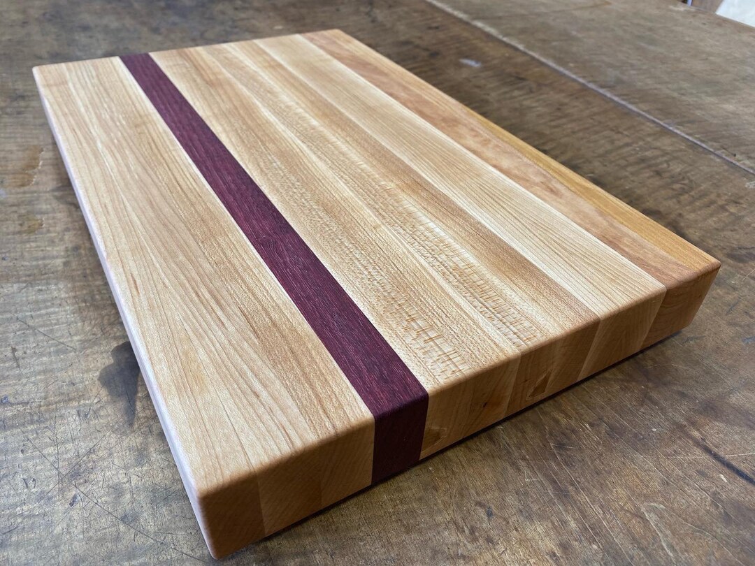 Maple Edge-grain Cutting Board W/ Purpleheart Accent Strip - Etsy