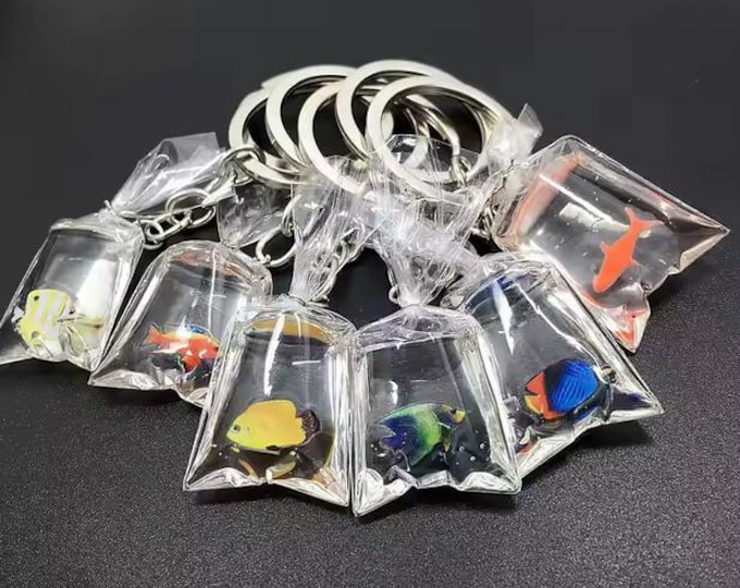 Fishbowl Keychain - Etsy