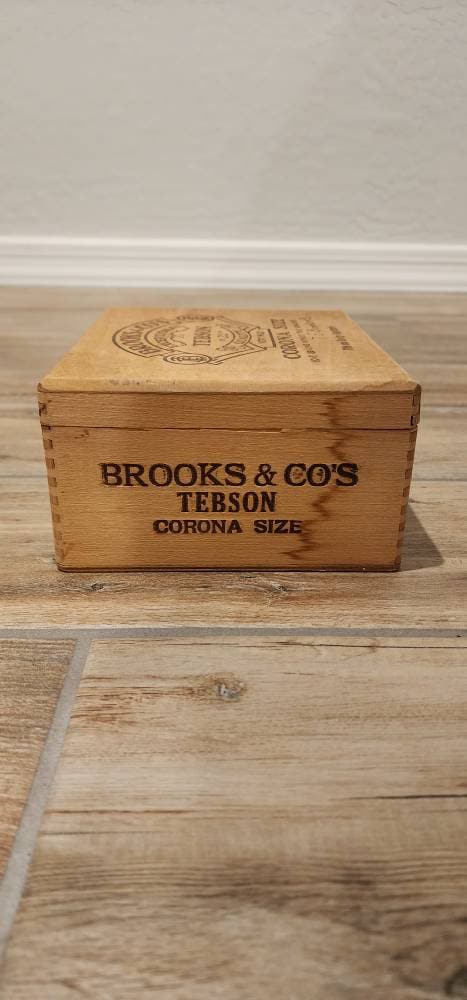Vintage Brooks & Co's Cigar Box - Etsy