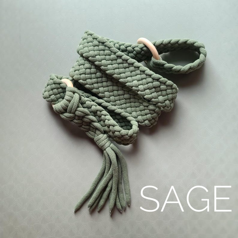 Yoga Mat Strap - Mat Carrier - Pilates Mat Sling, Comfortable to Wear ...