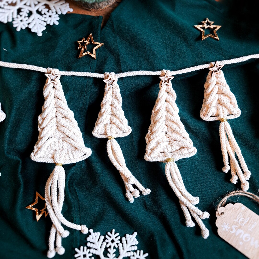 Christmas Garland, Boho Christmas Decor, Macrame Christmas Tree Garland ...