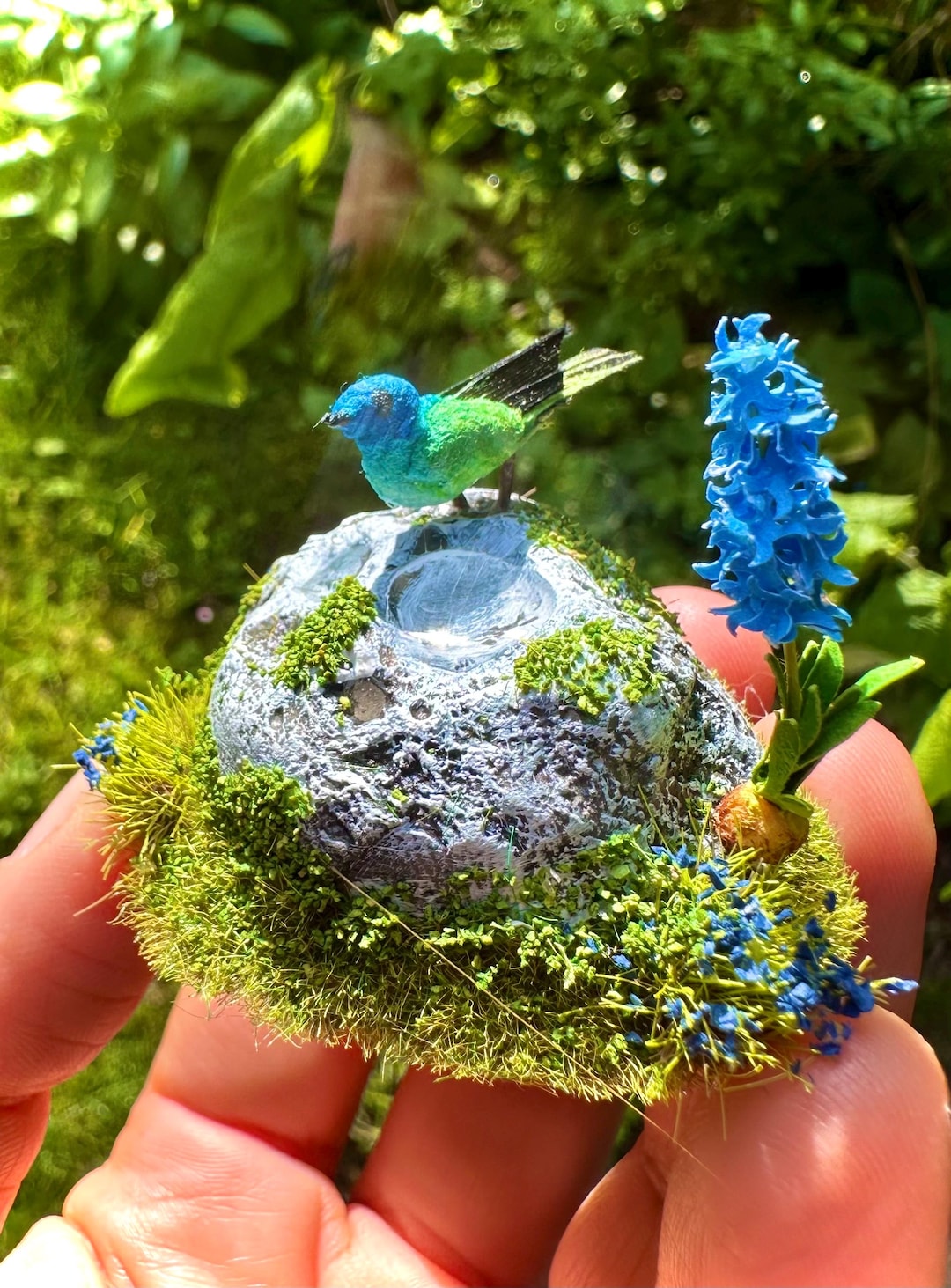 Oiseau assoiffé, scène miniature, fontaine miniature - Etsy France