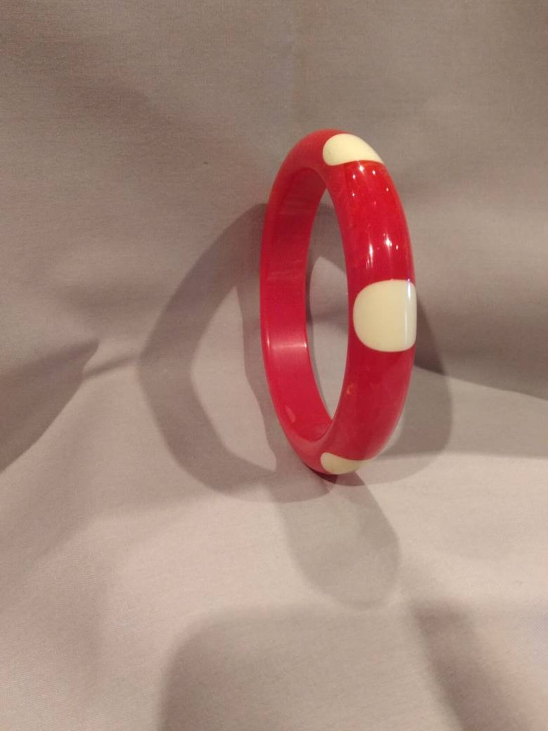 Marbleized Red Thumbnail Polka Dot Bakelite Bangle, Artist Signed ...