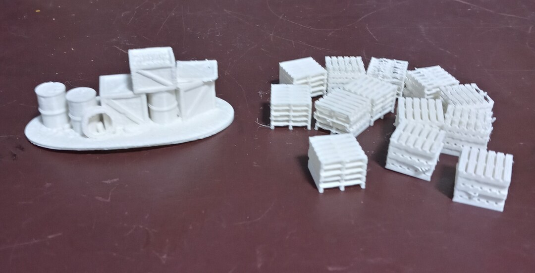 HO Scale Junk Pile and Lot of Pallets White PLA 3d Print - Etsy
