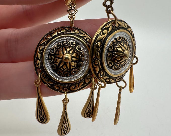 Vintage Spain Gold Tone Damascene Style Dangle Clip on Earrings - Etsy