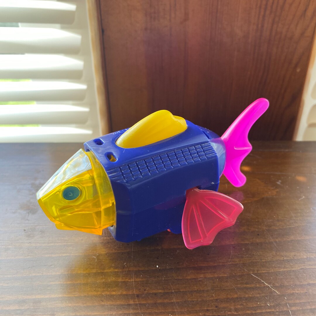 Vintage 2000 Fish Mcdonalds Happy Meal Toy Wind Up - Etsy