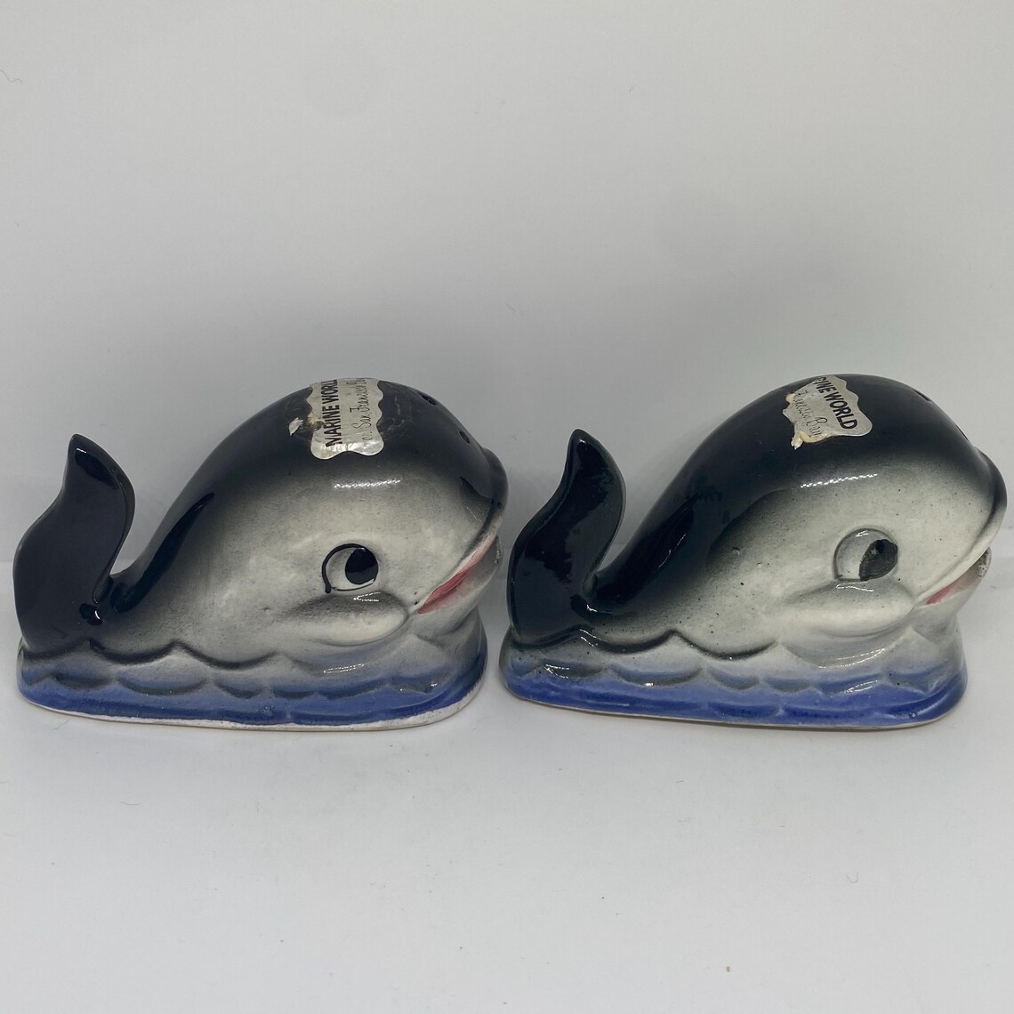 Vintage Whale Salt and Pepper Shaker Set Anthropomorphic Souvenir ...
