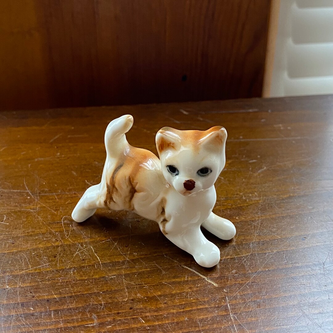 Vintage Cat Figurine Miniature Bone China Kitten Tabby Playing Figure ...