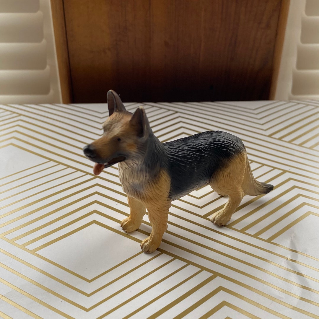 Schleich Standing German Shepard Dog Figure 2003 PVC Animal Puppy ...