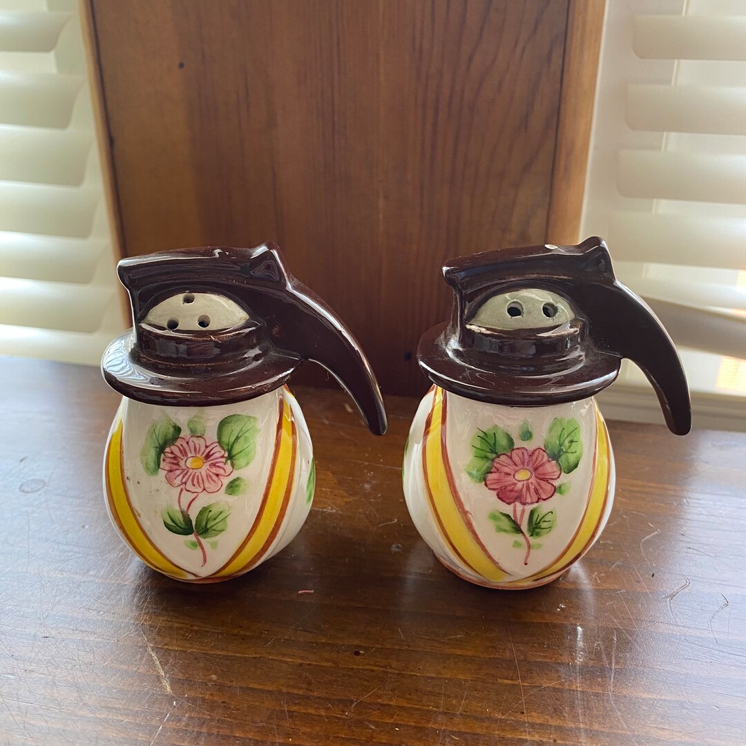 Vintage Ceramic Syrup Pitcher Shaped Salt and Pepper Shakers Set - Etsy