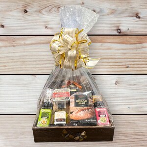 Gourmet Bread and Bagel Gift Basket Perfect for Food Lovers & Kitchen ...